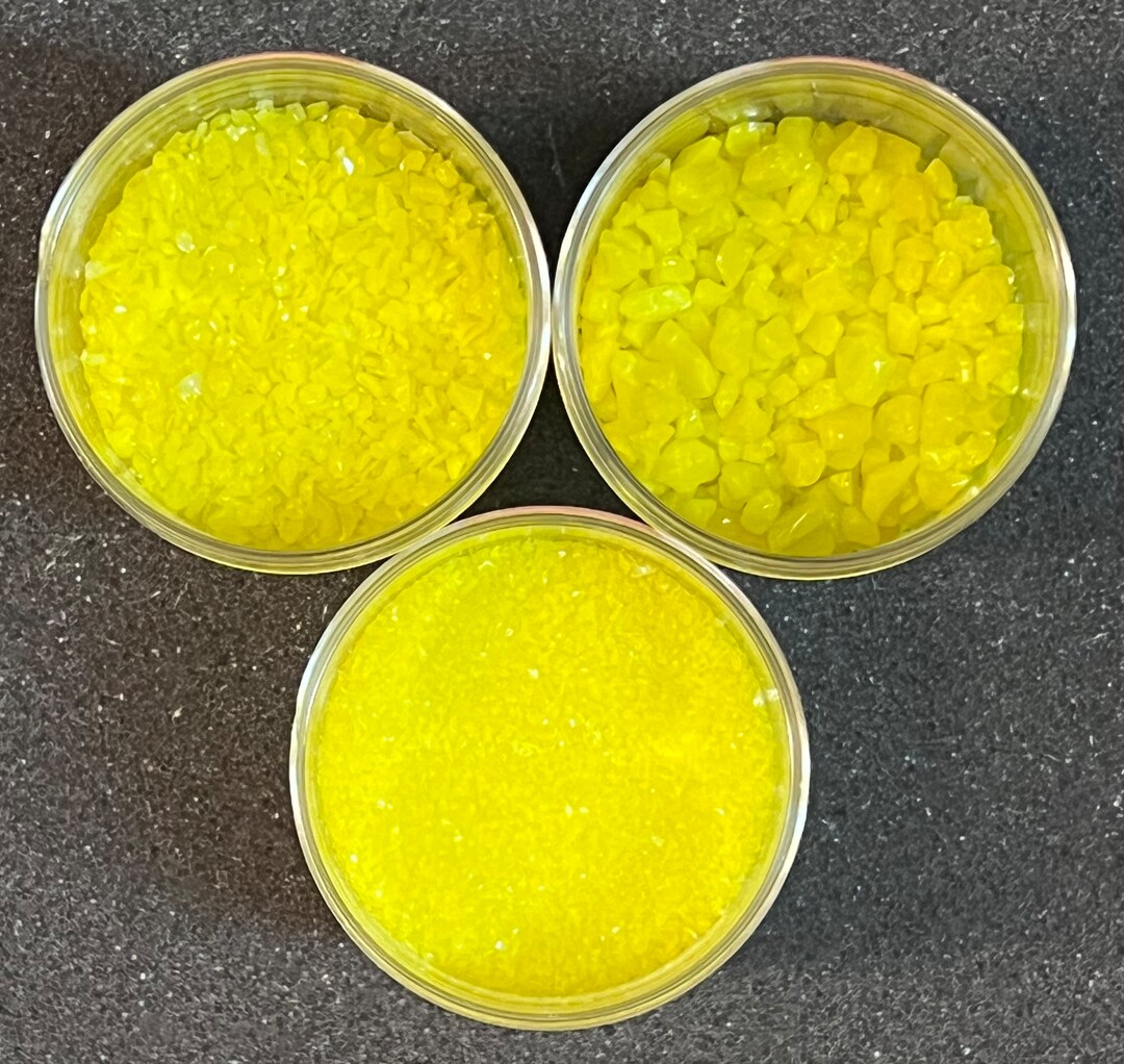 Bullseye Sunflower Yellow Opal Frit #0220 With Labeled Jar —->fast Flat ...