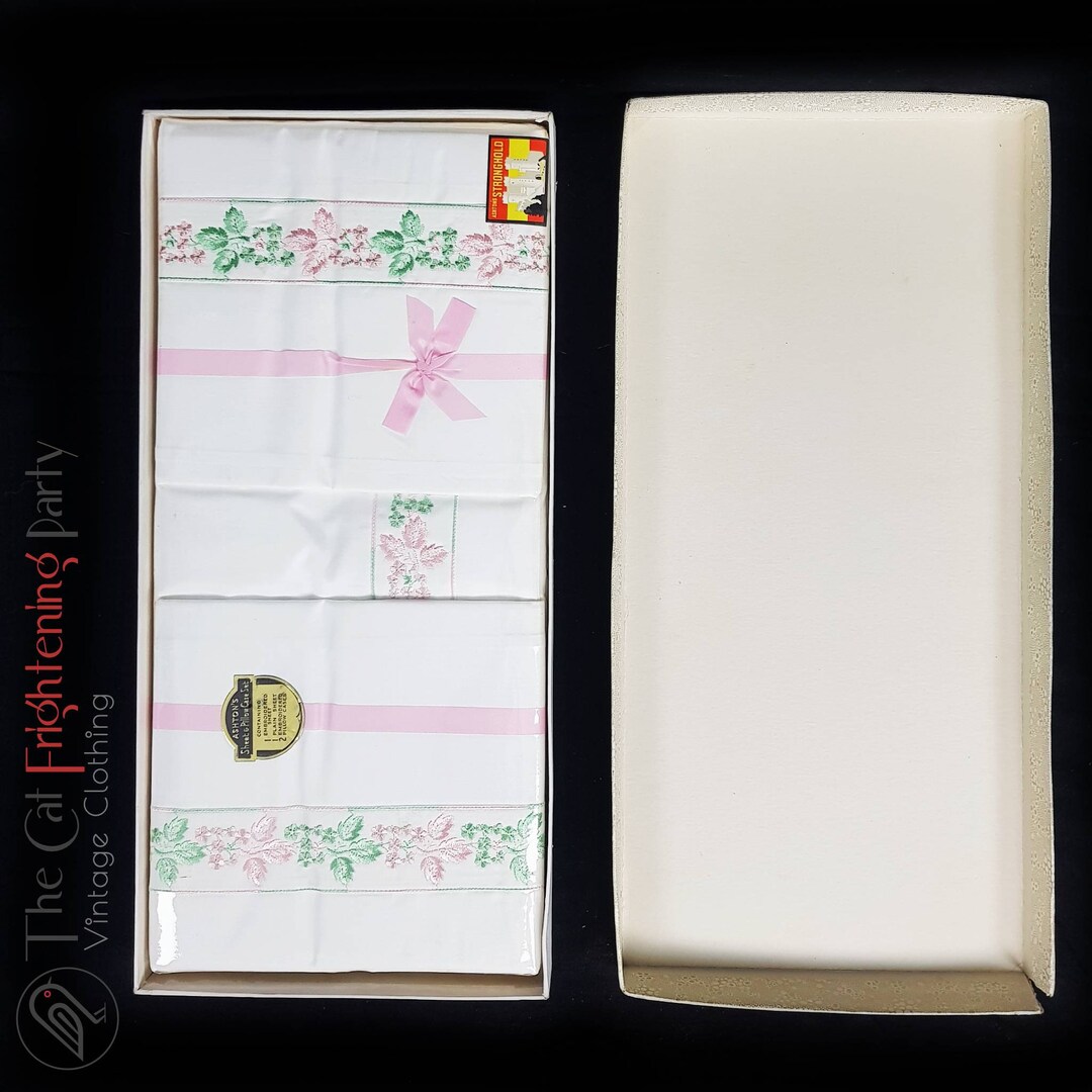 True Vintage Bedding Set 1950s /60s Deadstock Boxed Bed Linen ...