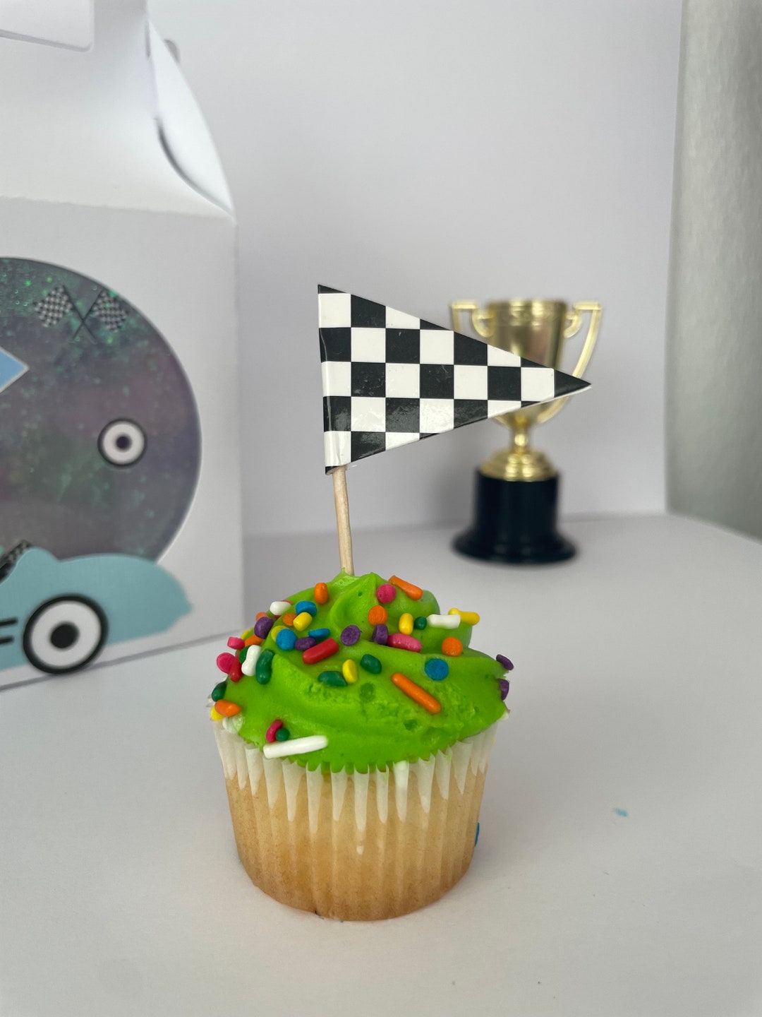 Car, Fast, Flags, Cake, Topper, Cupcakes, Kids, Birthday, F1, Nascar ...