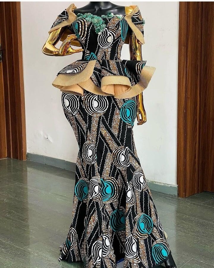 Beautiful Trending Ankara Women Outfit, African Women Outfit, Ankara ...