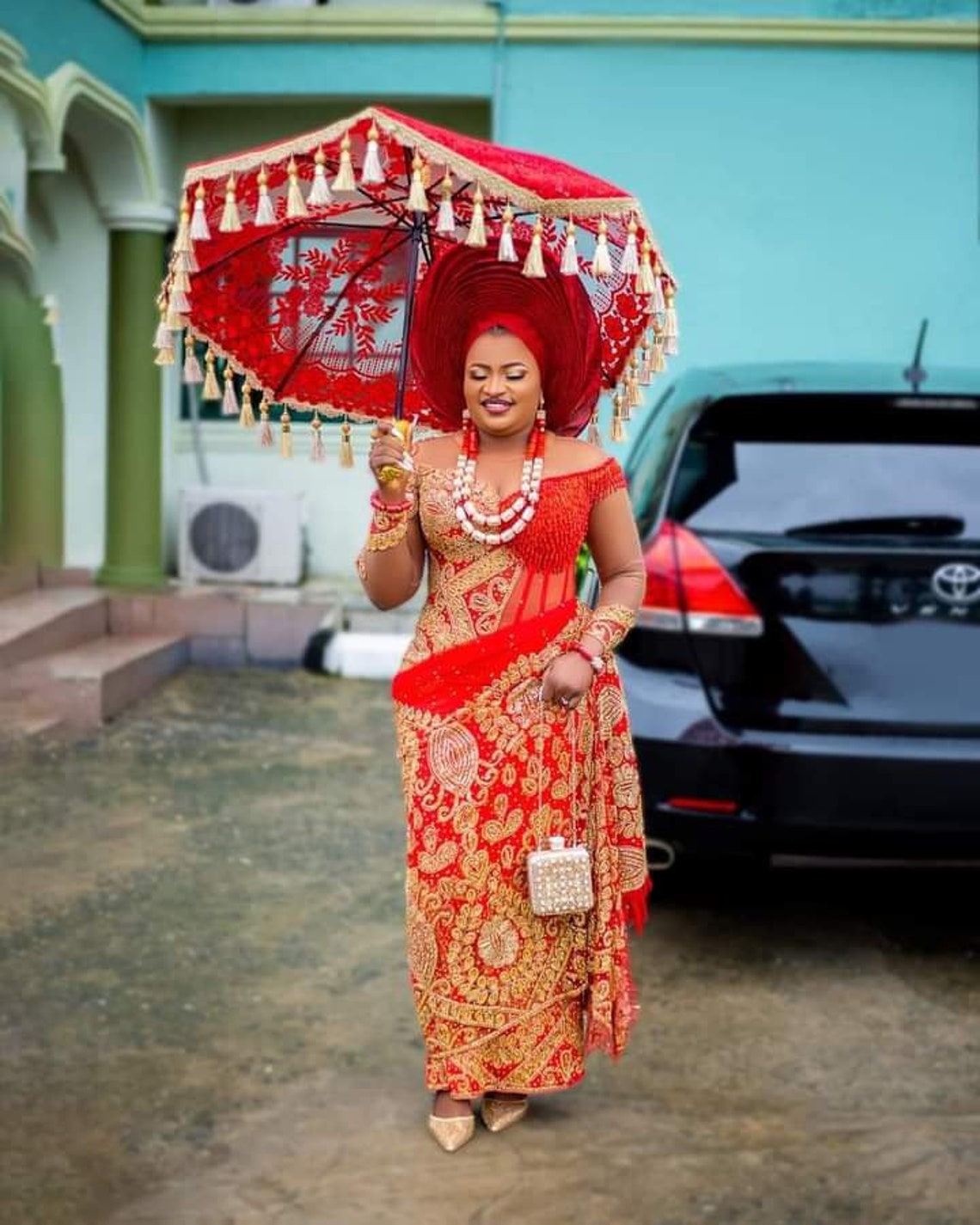 Red Couples Traditional Wedding Outfit, Igbo Couples Traditional Outfit ...