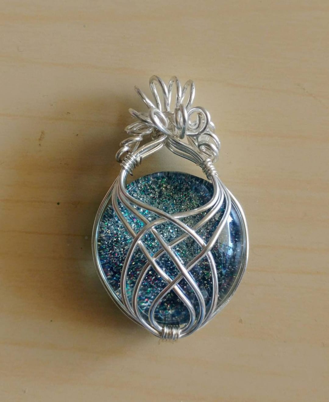 Custom Wire Woven Glitter Pendant - Etsy