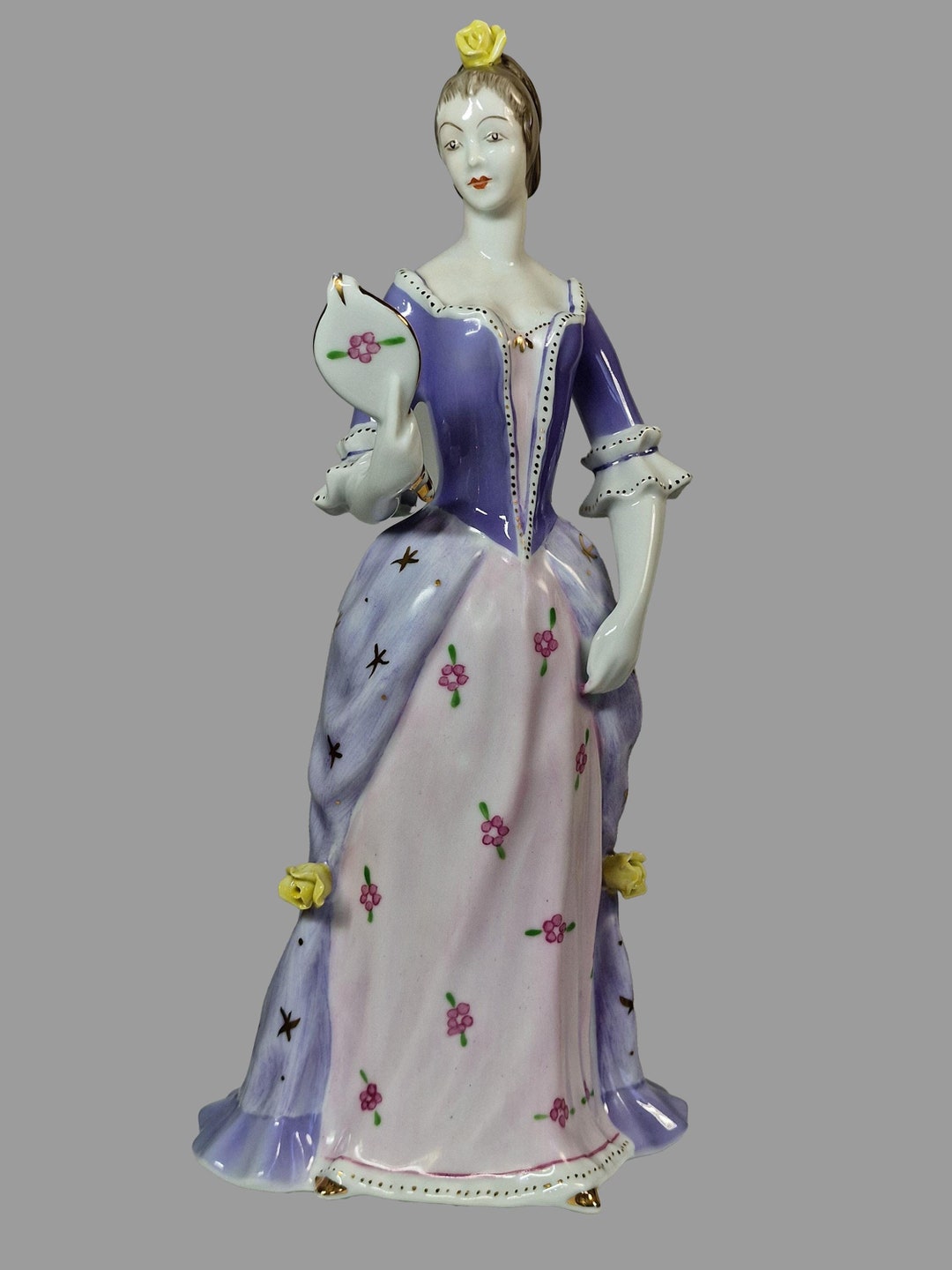 Vintage Hollohaza Porcelain Figurine of a Lady With a Mirror 8138 - Etsy