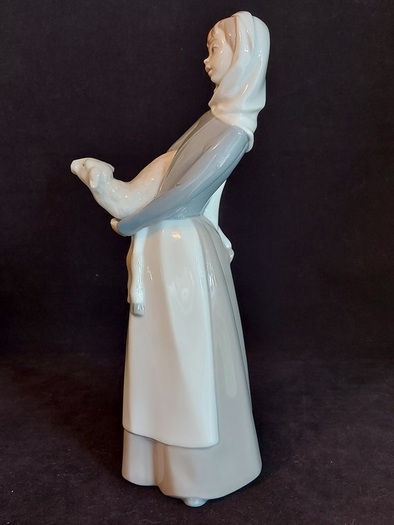 Vintage Spanish Porcelain Figurine 'girl With Lamb' by - Etsy Australia