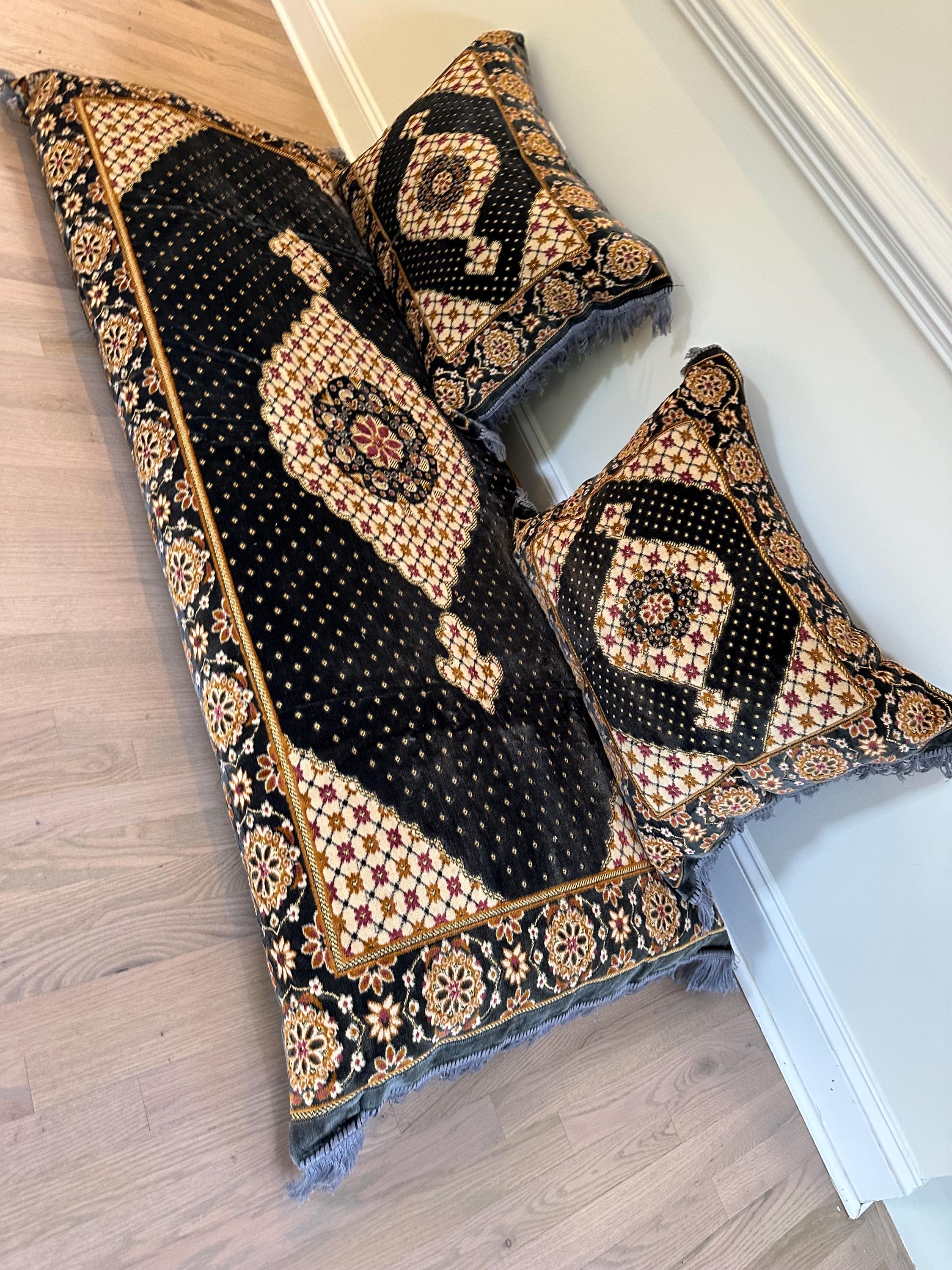 Afghan Toshak Covers, Majlis Jalsa Covers, Toshak and Pillows Covers ...