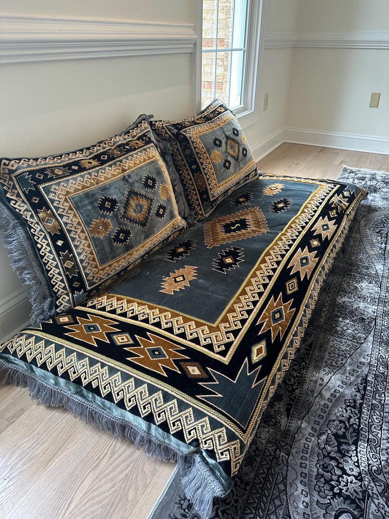 Afghan Toshak Covers, Majlis Jalsa Covers, Toshak and Pillows Covers ...
