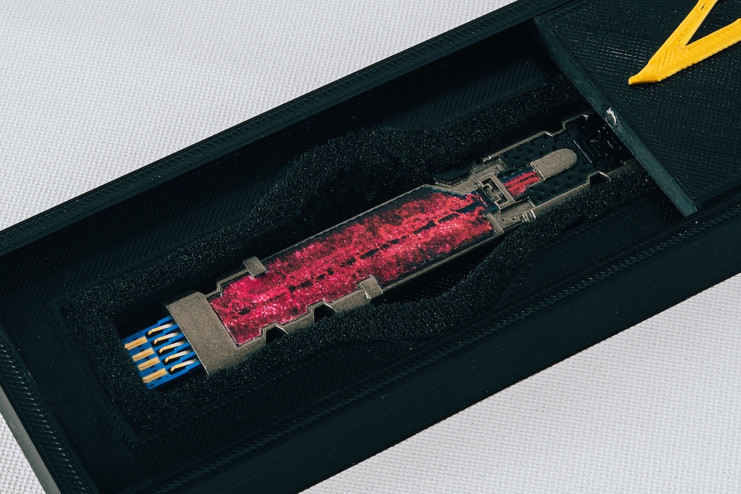 Cyberpunk 2077 Relic Biochip Real Model / USB Drive / Cyberpunk 2077 ...