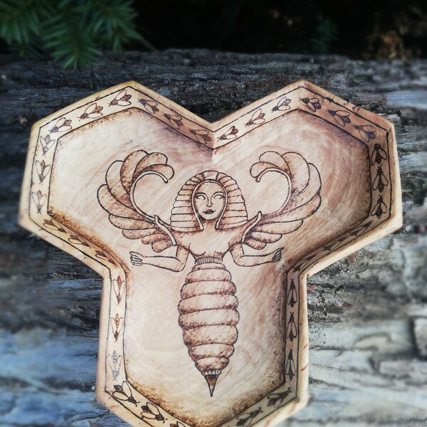Bee Goddess - Etsy