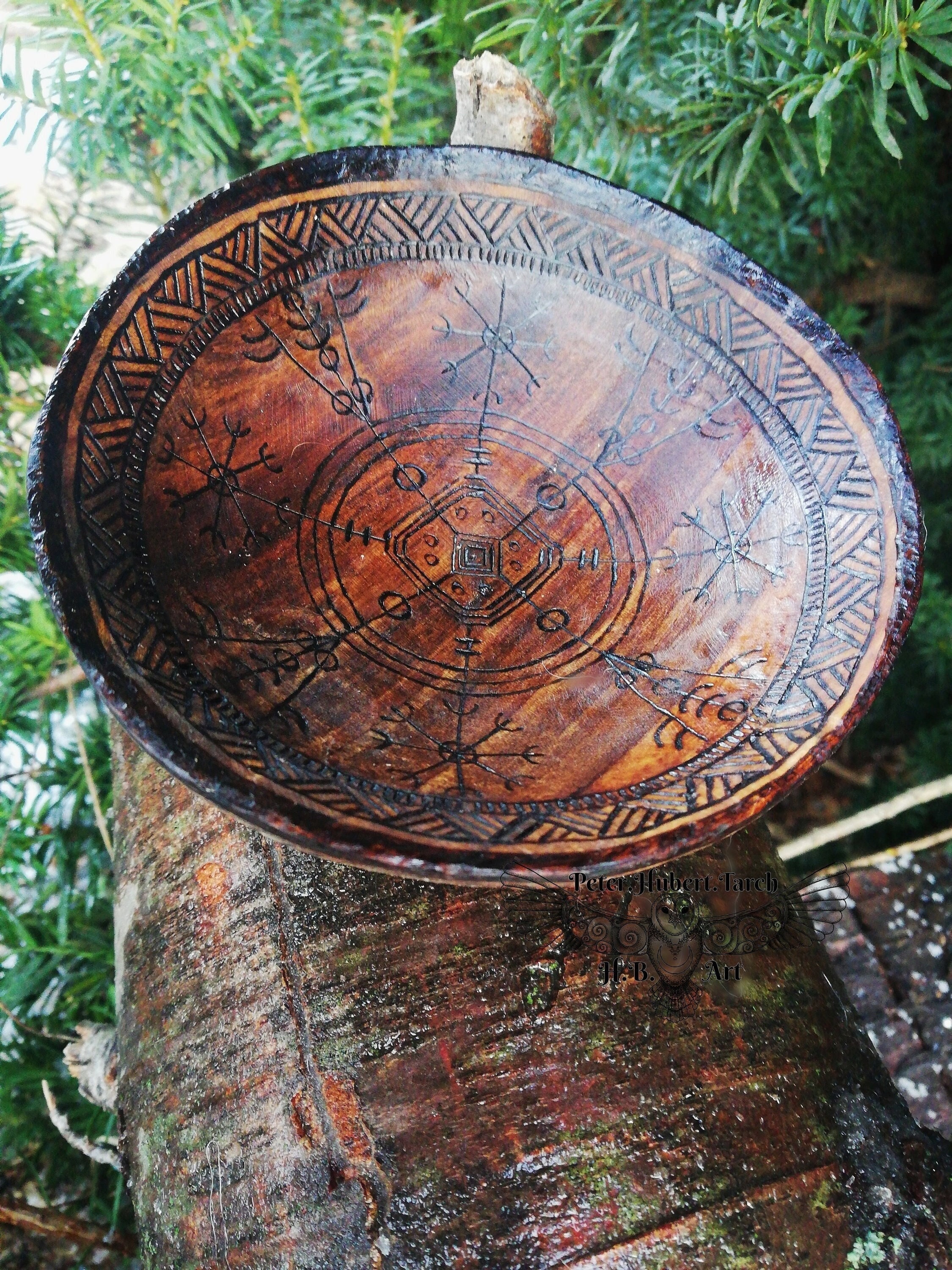 Hulinhjalmur Wooden Small Bowl /iceland Magic Symbol/wooden - Etsy