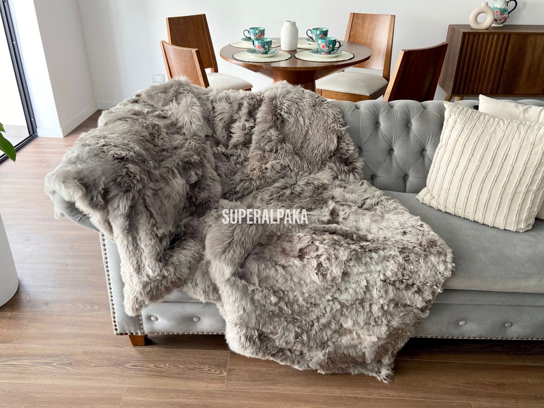 Luxurious Alpaca Fur Throw, Gray Color Handmade in Peru, Alpaca Real ...