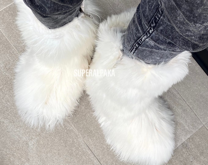 White Indoor Alpaca Fur Boots/slippers Rubber Sole Alpaca Boots From ...