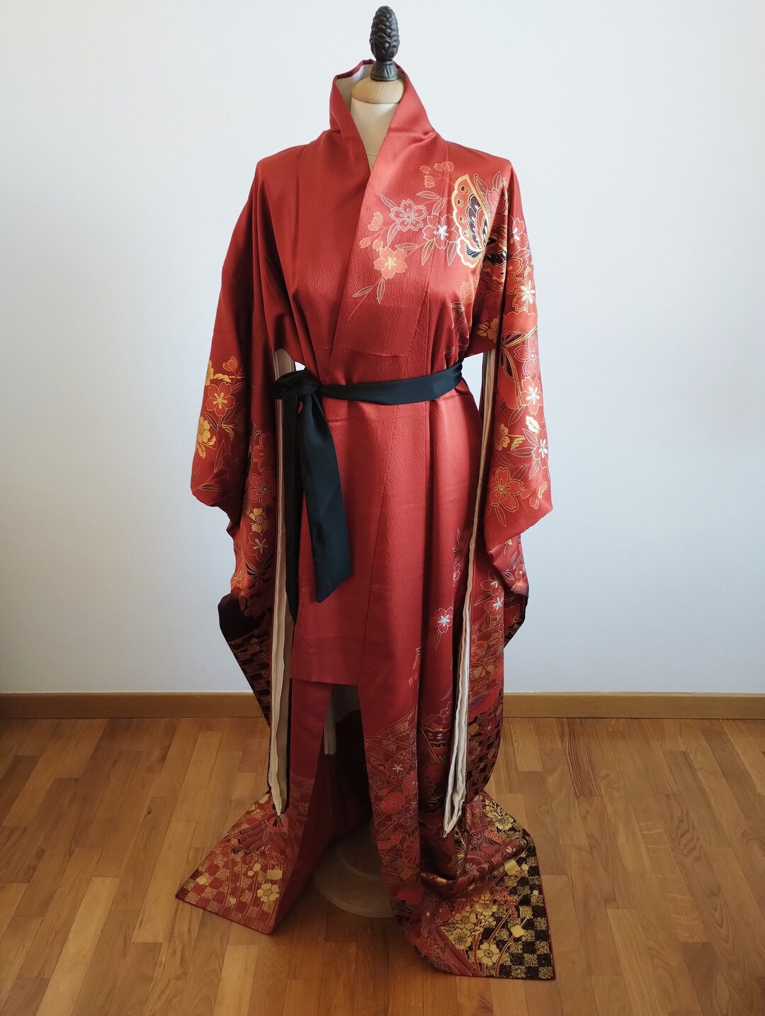 Rusty Red Color Kimono, Cherry Blossom Sakura and Butterfly Pattern ...