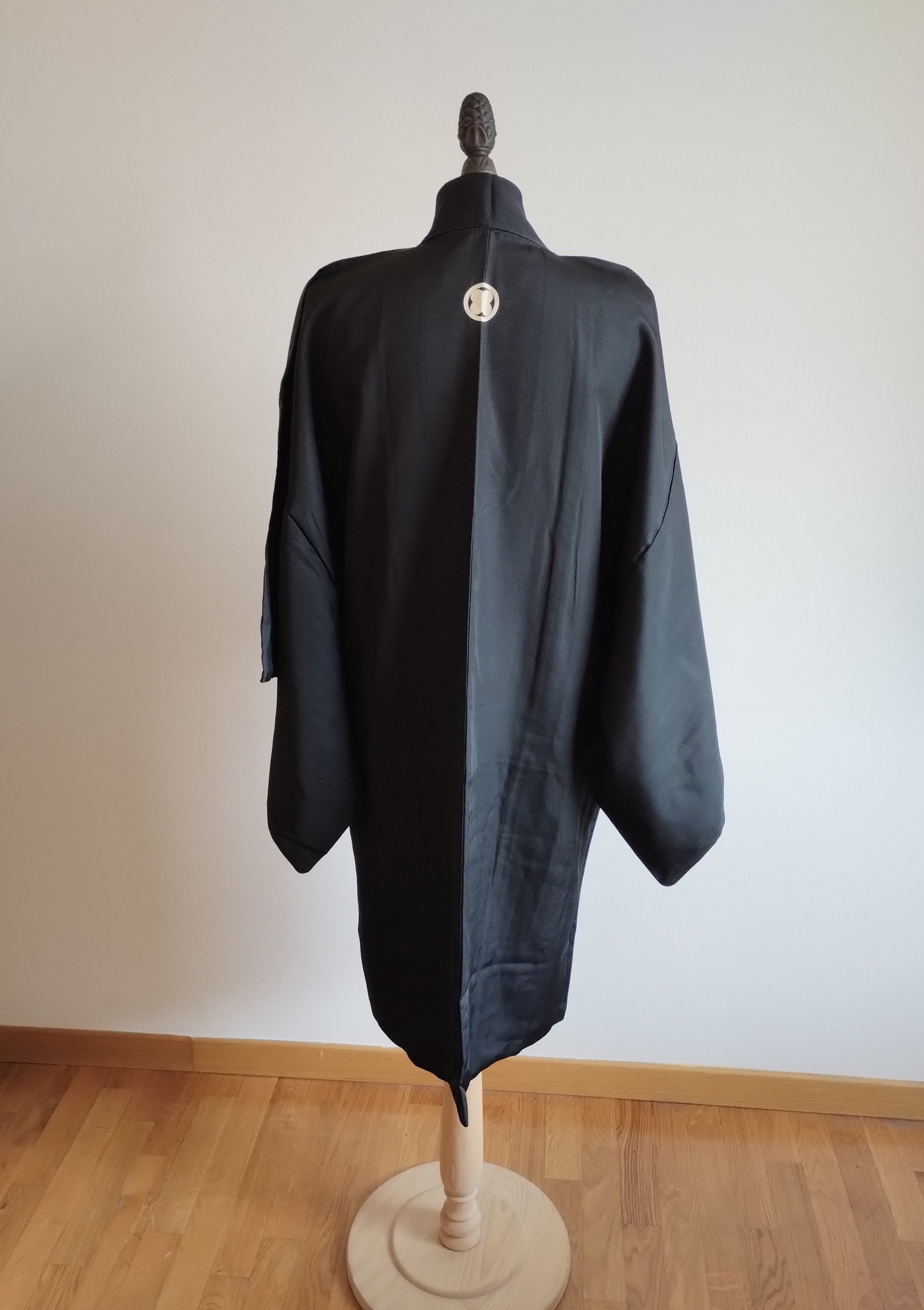 Montsuki Silk Haori Jacket for Men, Vintage Japanese Silk Haori, Black ...