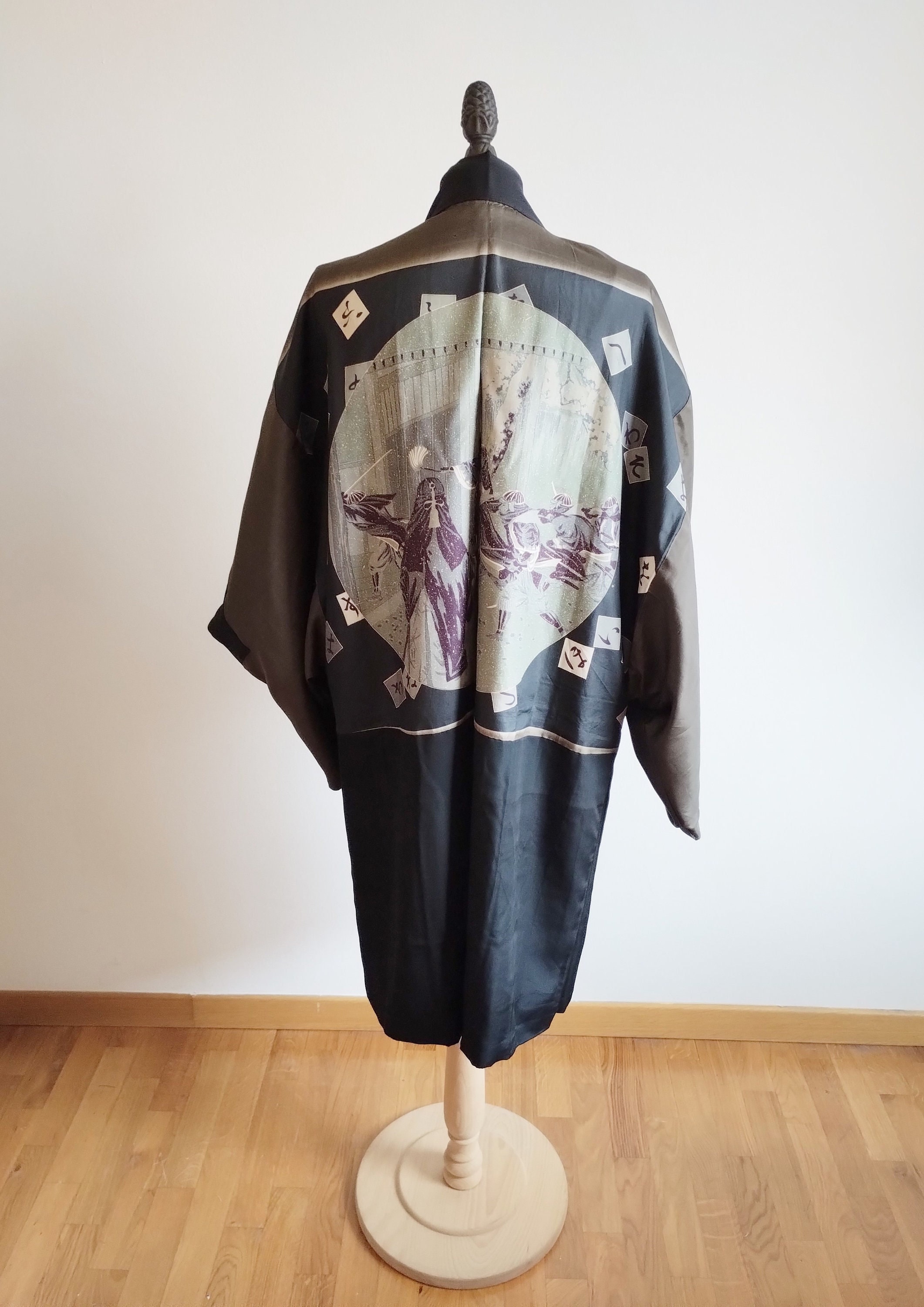 Montsuki Silk Haori Jacket for Men, Vintage Japanese Silk Haori, Black ...