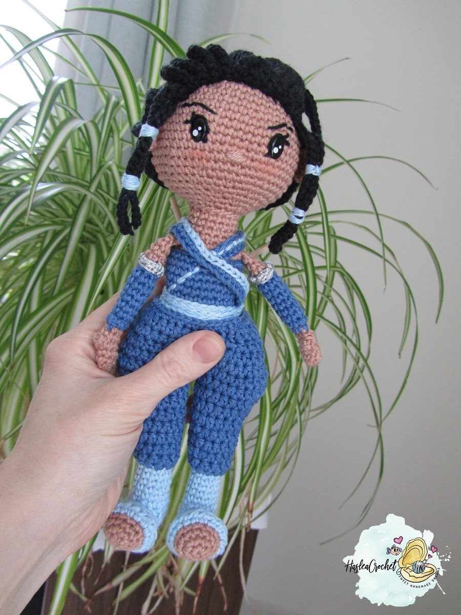 Amigurumi Doll Crochet Pattern: Raya in English (EN) and French (FR) - Etsy
