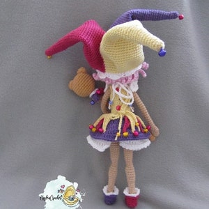 Modèle de poupée au crochet Lelia le bouffon : PDF amigurumi (français ...
