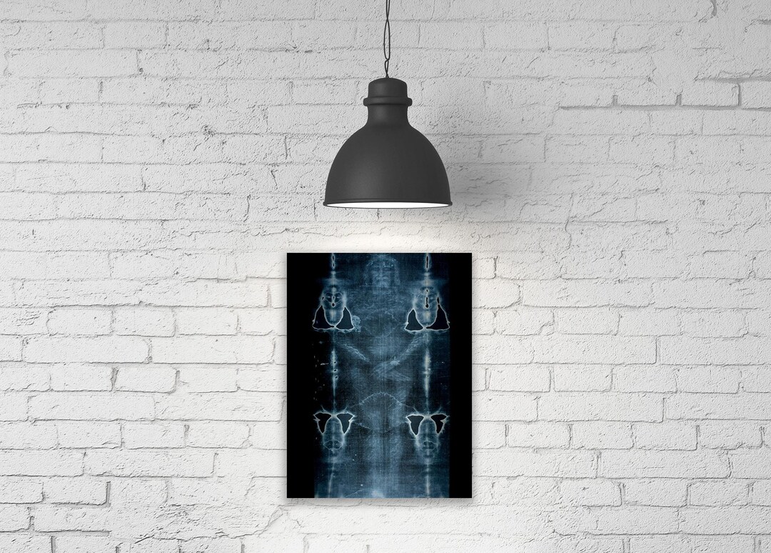 The Shroud of Turin X-ray Jesus Christ , the Holy Shroud of Jesus of ...