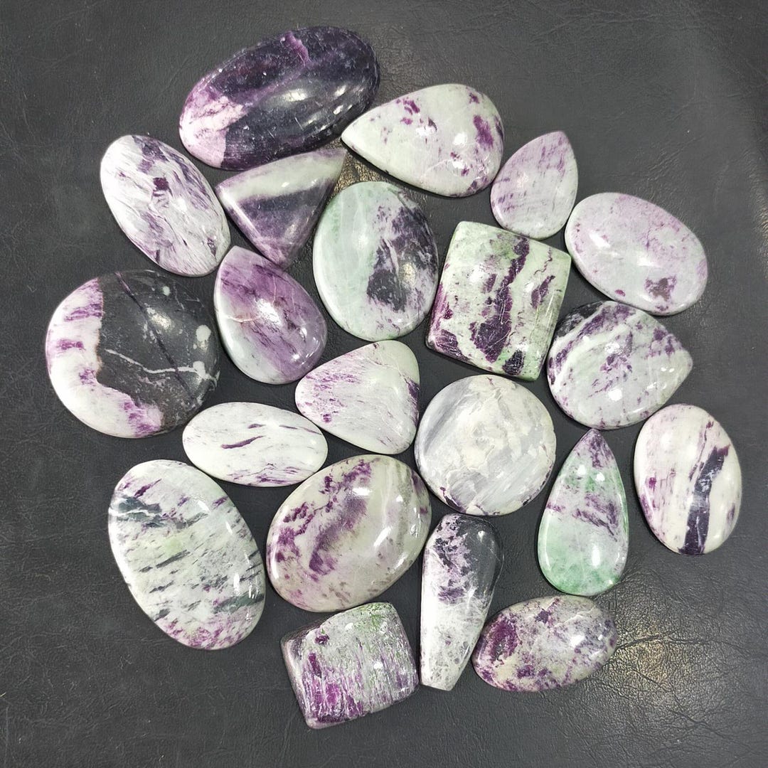 Aa,natural. ,kammererite ,cbhochon, ,gemstone ,handmade, Cbhochon, - Etsy