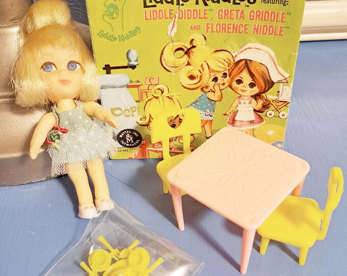 1960's Vintage Greta Griddle Liddle Kiddle Set - Etsy