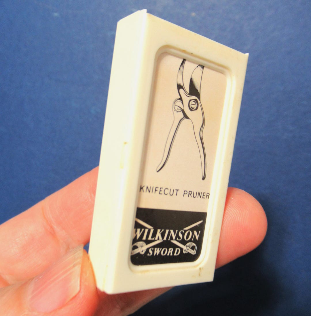 Vintage Razor Blades Wilkinson Sword Stainless 2 New 1 Used Original ...