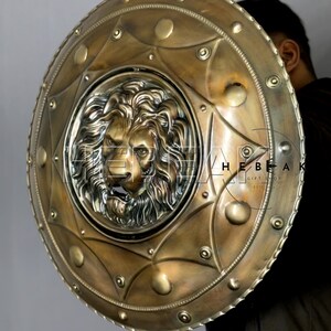 22 Inch Medieval Loin King Face Shield/battleworn Lion Shield/premium ...