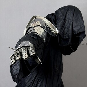 Silver Nazgûl Armor Outfit: Ringwraith Black Cloak Cosplay Costume - Etsy