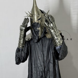 Nazgul Costume: Ringwraith Outfit With Helmet, Gauntlets & Cloak - Etsy