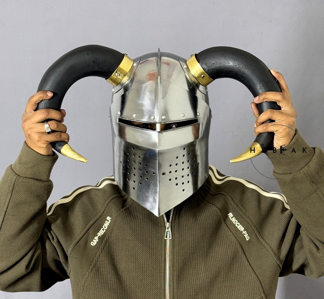 Medieval Handcrafted Viking Horned LARP Helmet - Viking Battle-ready ...
