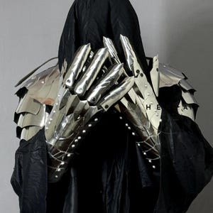 Silver Nazgûl Armor Outfit: Ringwraith Black Cloak Cosplay Costume - Etsy