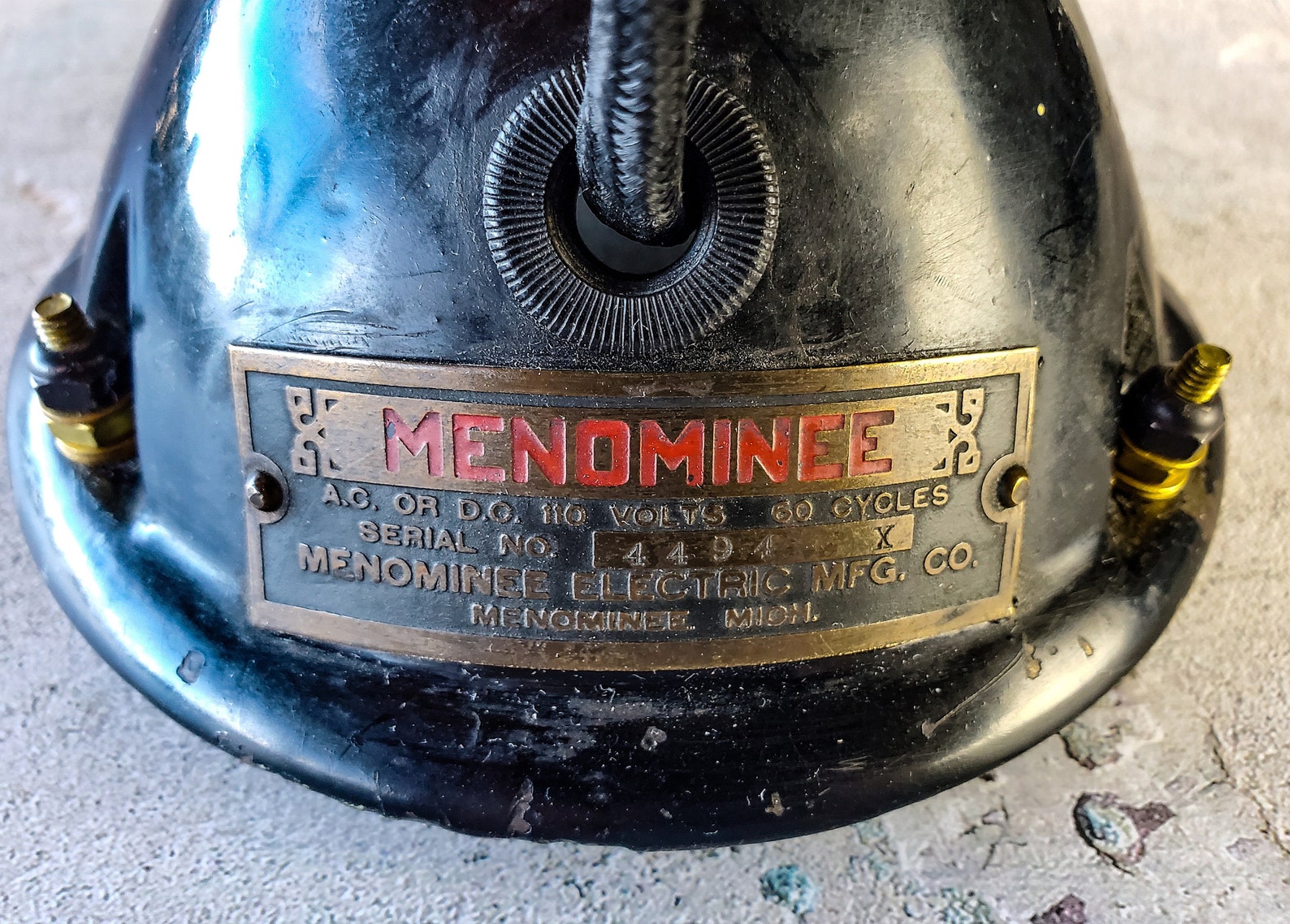 Menominee Clamshell Fan, 8" Antique Cast Iron Fan, 1910s Ball Motor ...