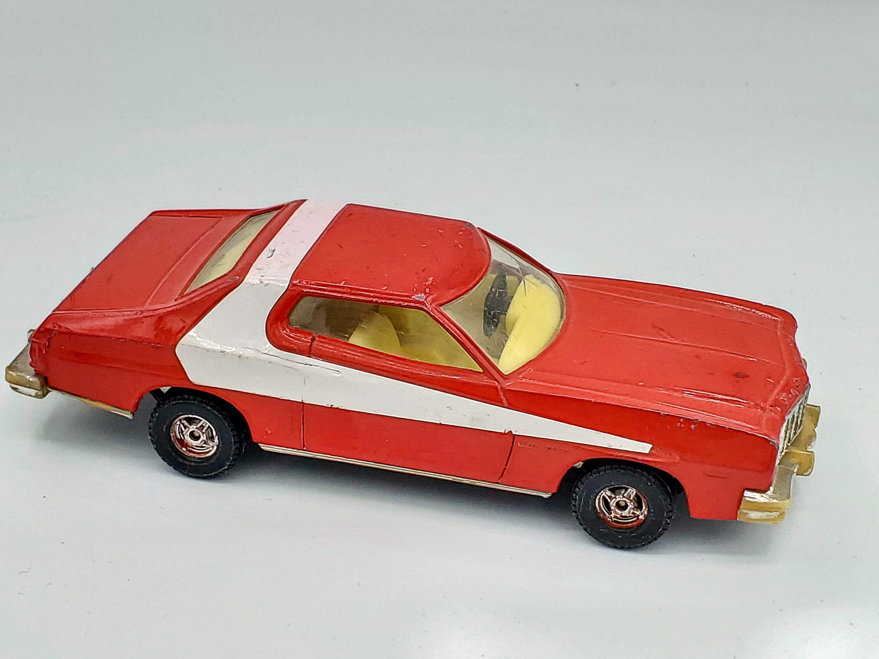 Vintage 1970s Starky and Hutch Ford Gran Torino, 1:36 Red White Diecast ...