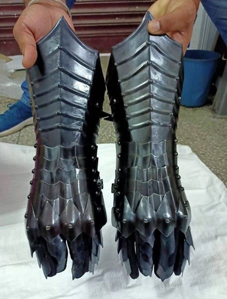 Nazgul Gauntlets Medieval Steel Gloves Lord of the Rings | Etsy