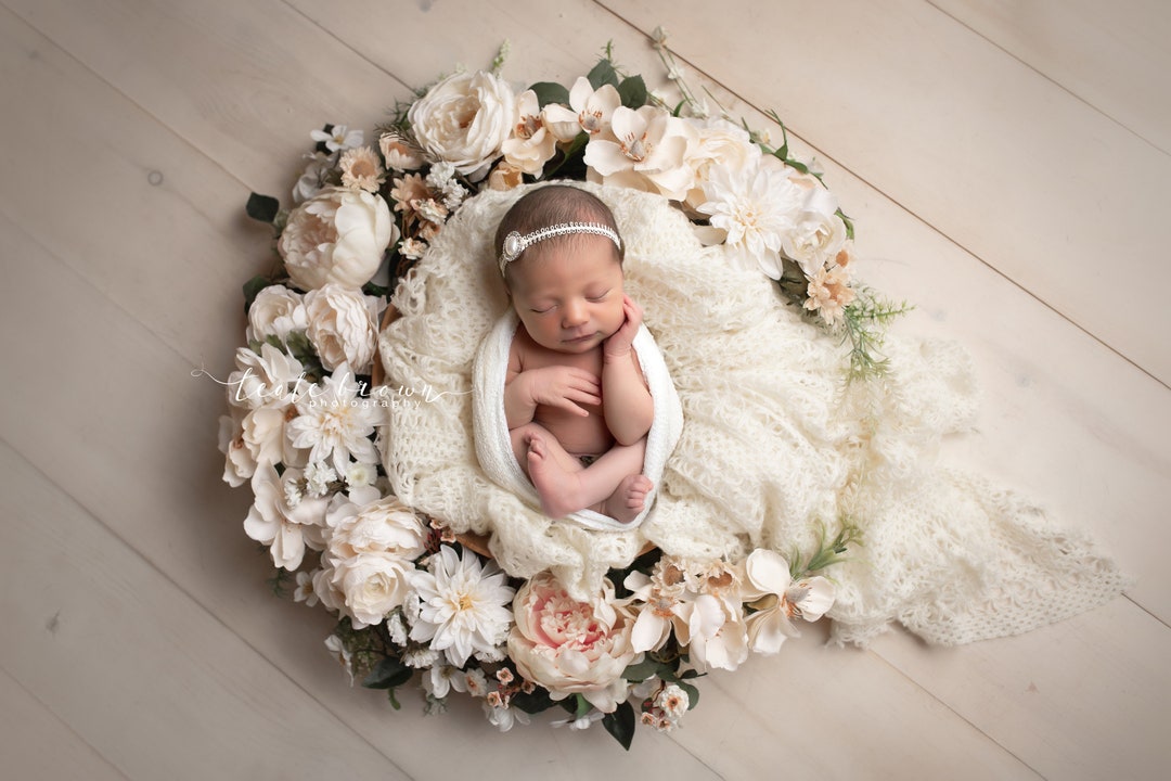 Newborn Digital Backdrop, Newborn Digital Background, White Floral ...