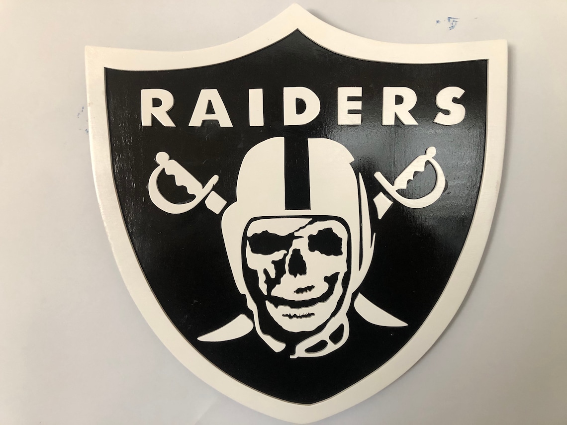 Las Vegas Raiders Skull Large Wood Sign - Etsy