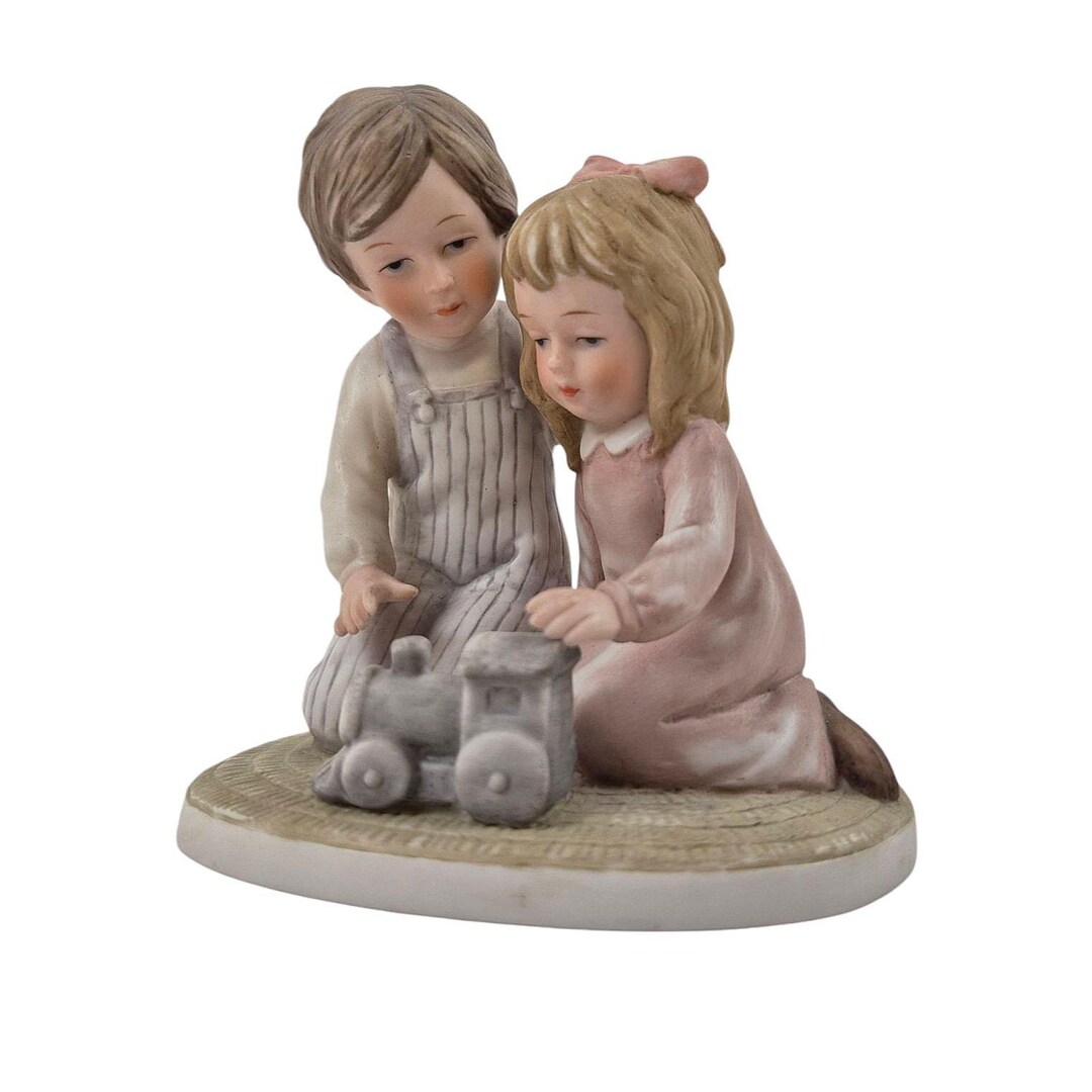 Vintage Enesco Porcelain Figurine: Treasured Memories, Boy and Girl ...
