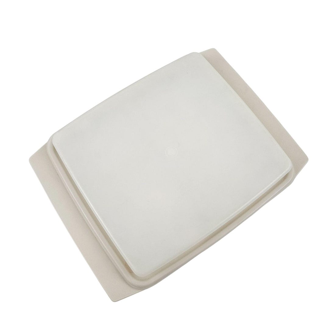 Tupperware Deviled Egg Carrier Container Inserts Almond 723 Lid Vintage ...