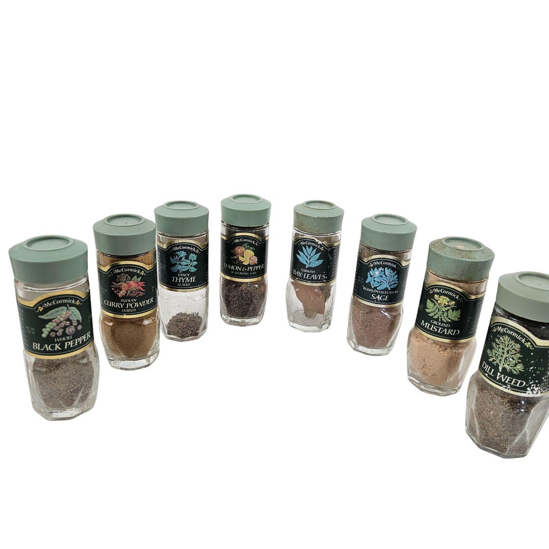 Vintage Mccormick 8 Spice Jars Glass Containers Green Lids Herb Spice ...