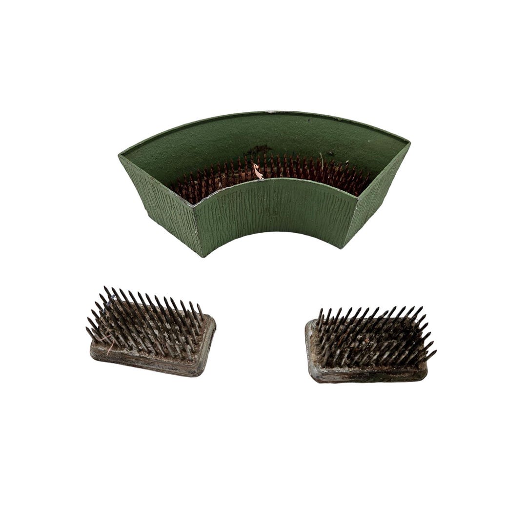 Vintage Metal Flower Frogs Set of 3 Sharp Spikes 1 Green Curved 2 ...