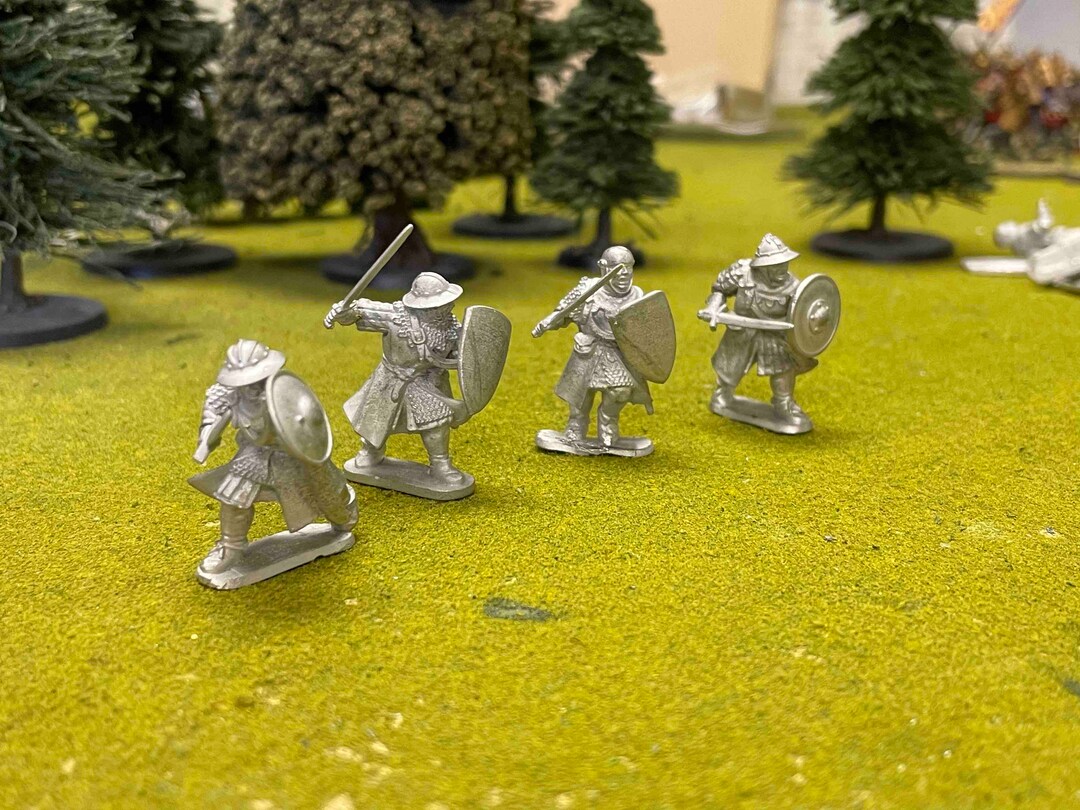 Scots 13th 14th Century Men at Arms Group 2 With Weapon Options! 28mm ...