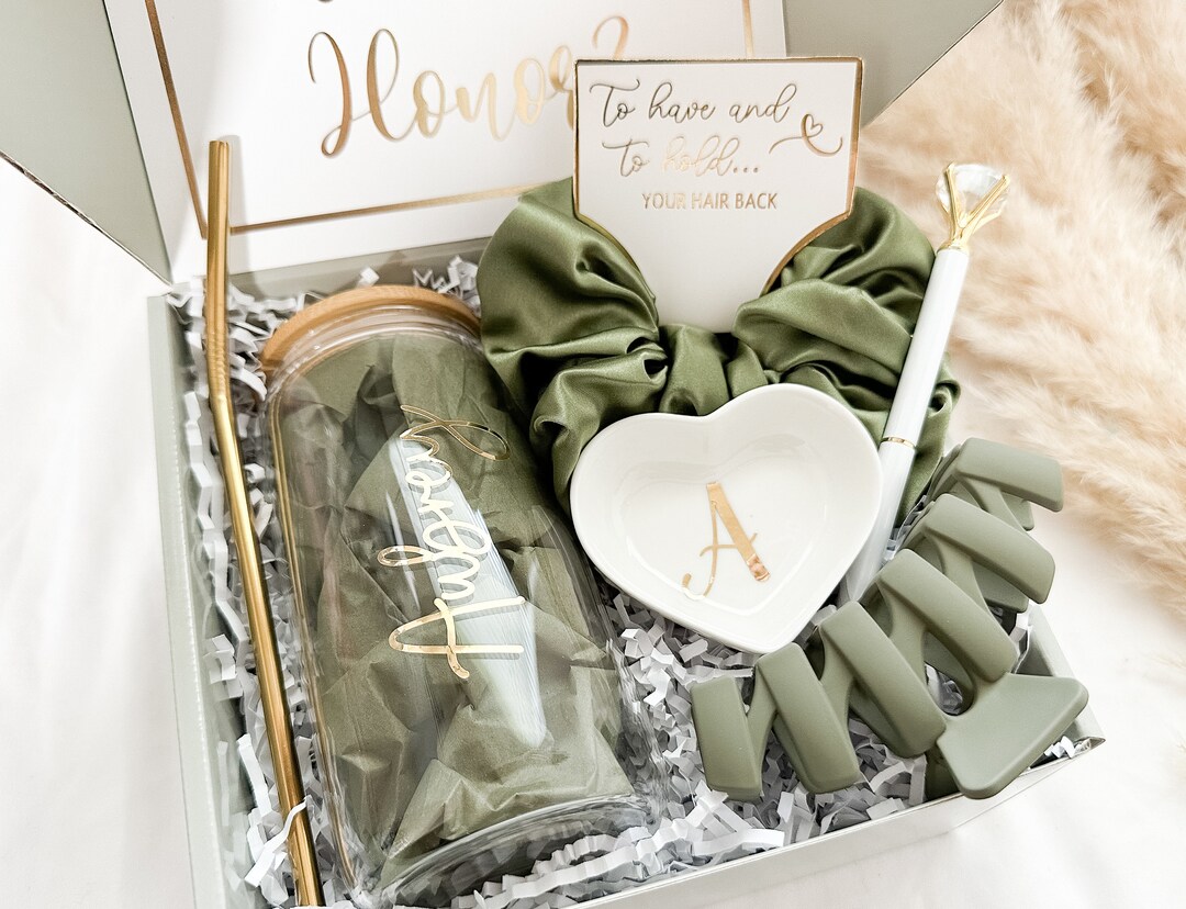 Bridesmaid Proposal Gift Set, Personalized Gift Box for Her With Ring ...