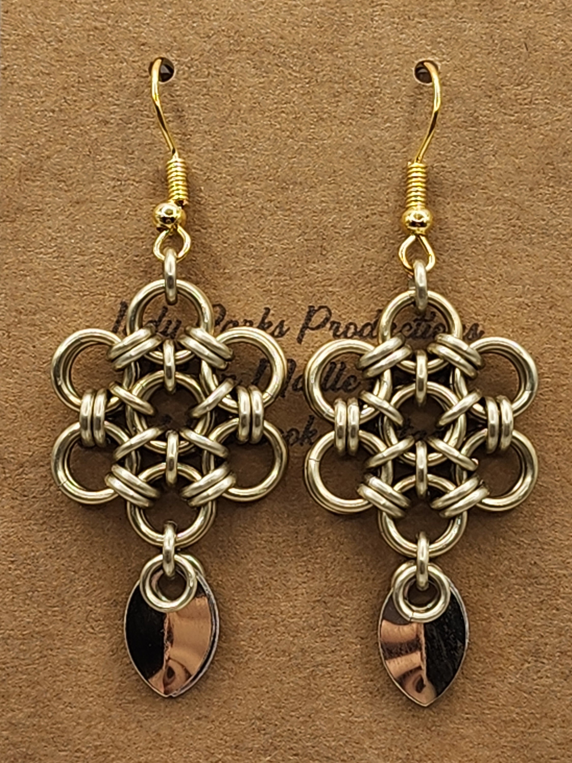 Floral Chain Maille Earrings - Etsy
