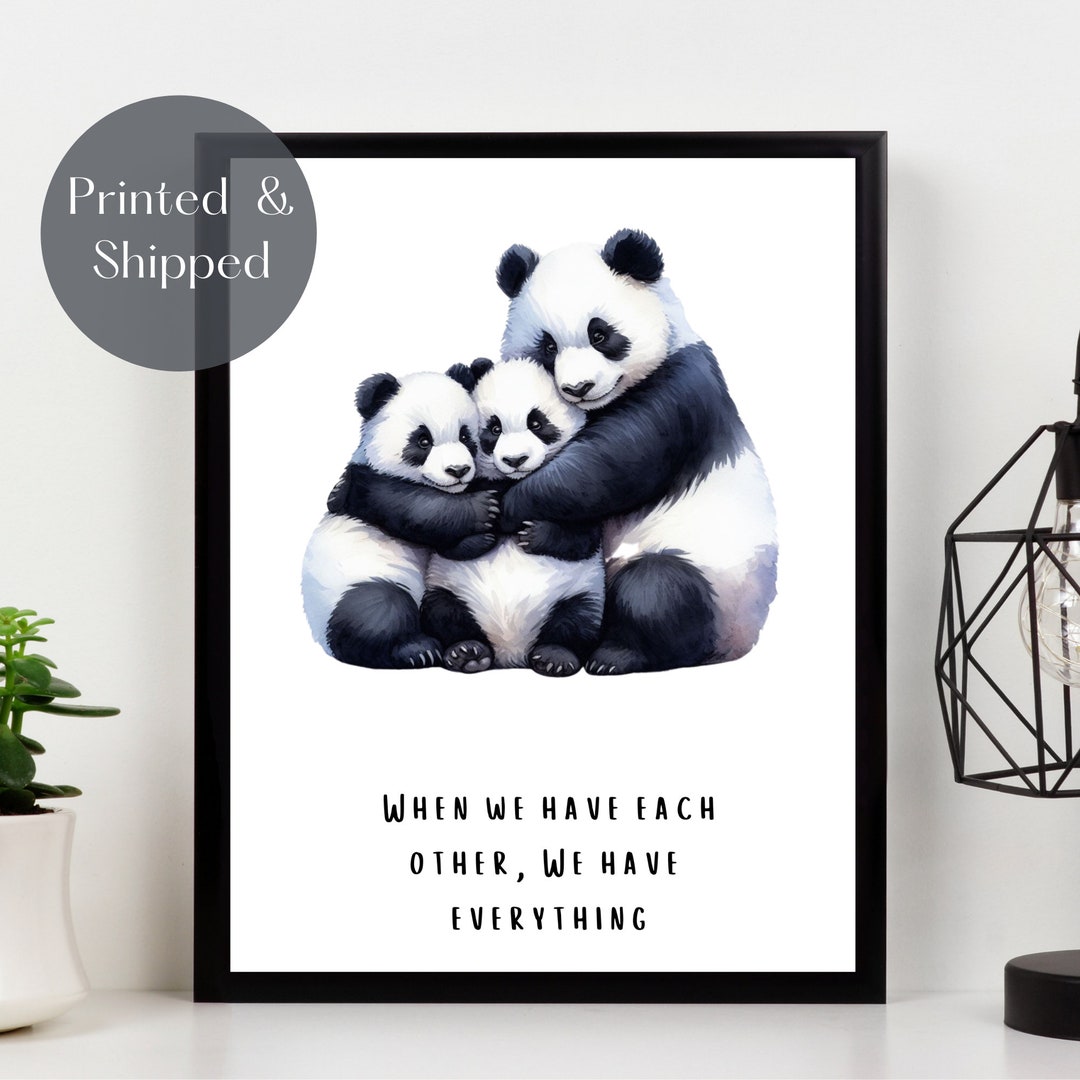 PANDA FAMILY PRINT, Hugging Pandas Wall Art, Chinese Wildlife Picture ...