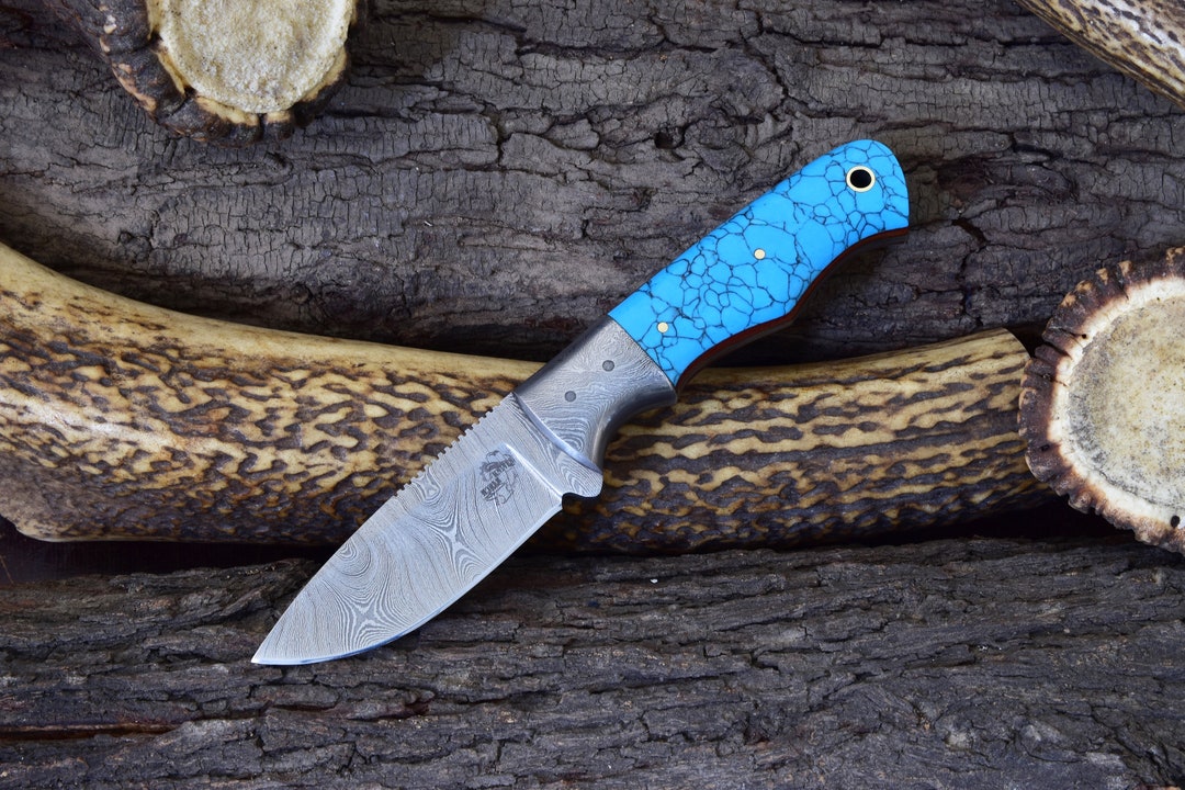 Handmade Damascus Steel Hunting Knife: Turquoise Handle, Cowboy Sheath ...