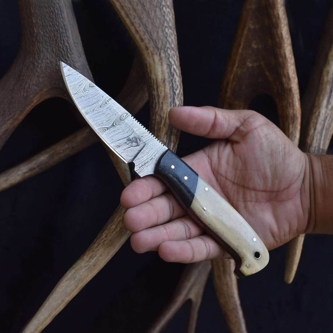 Damascus Steel Bushcraft Knife: Bone Handle, Heavy-duty Leather Sheath ...