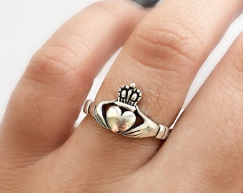 Claddagh Ring | Etsy