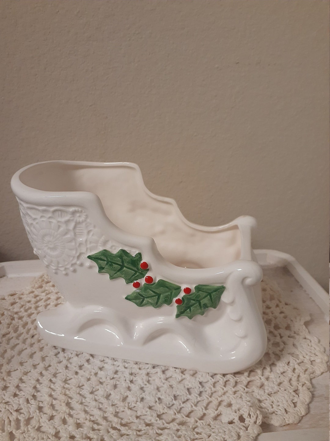 Vintage Lefton China White Sleigh With Holly Motif 1983 - Centerpiece ...
