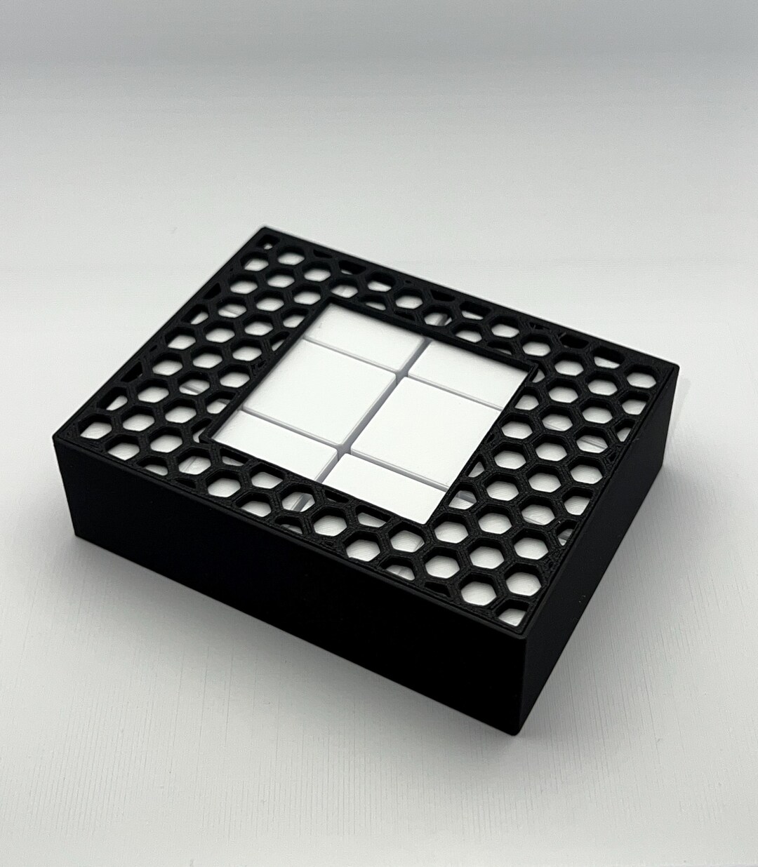Quadro – the Six-piece Packing Puzzle, Try to Insert All Six Pieces ...