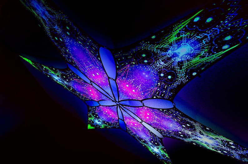 UV / Blacklight Reactive 6 Petal Star Canopy Geometry Galaxy - Etsy