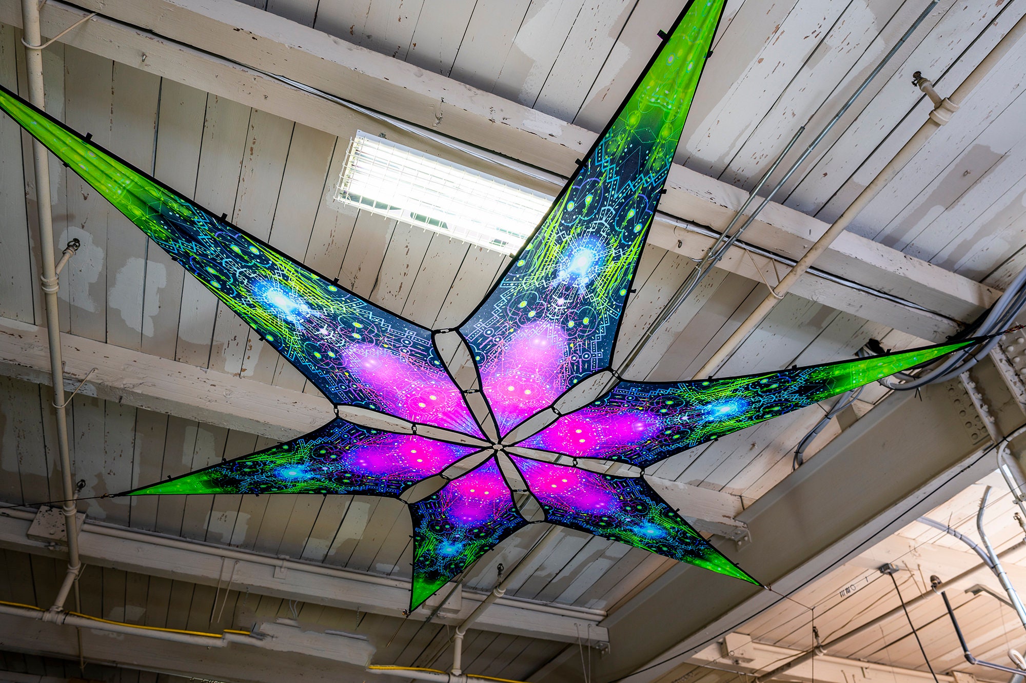 UV / Blacklight Reactive 6 Petal Star Canopy Geometry Galaxy - Etsy