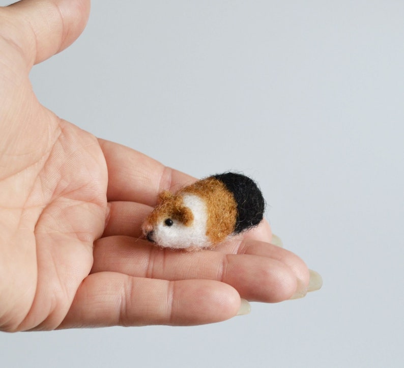 Needle Felted Miniature Guinea Pigs Collectible Cute Pet - Etsy